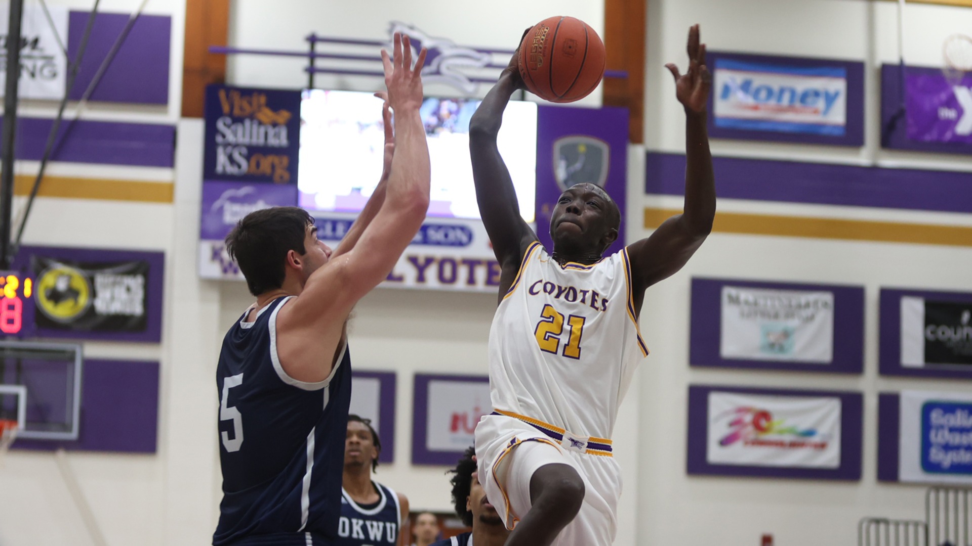 Second half rally pushes Eagles past Coyotes - Kansas Wesleyan University