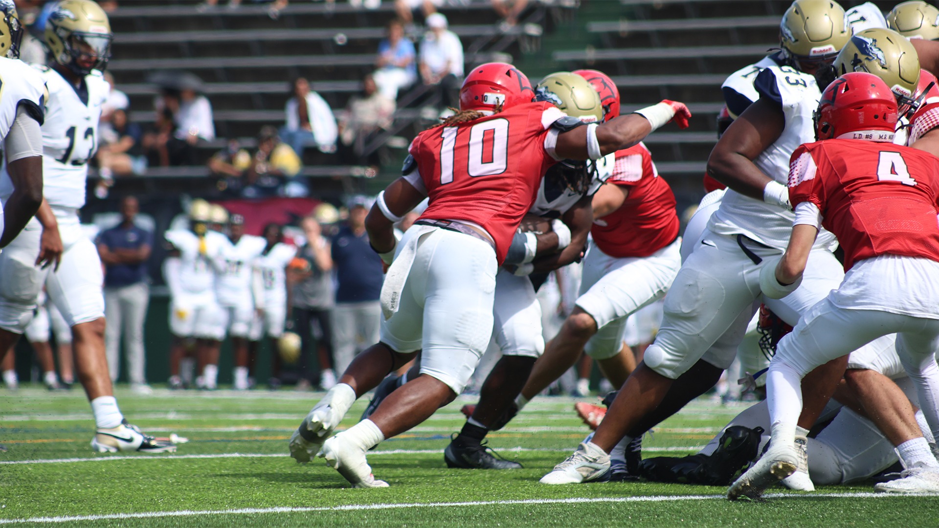 Football Bounces Back; Dominates Centre - LaGrange College
