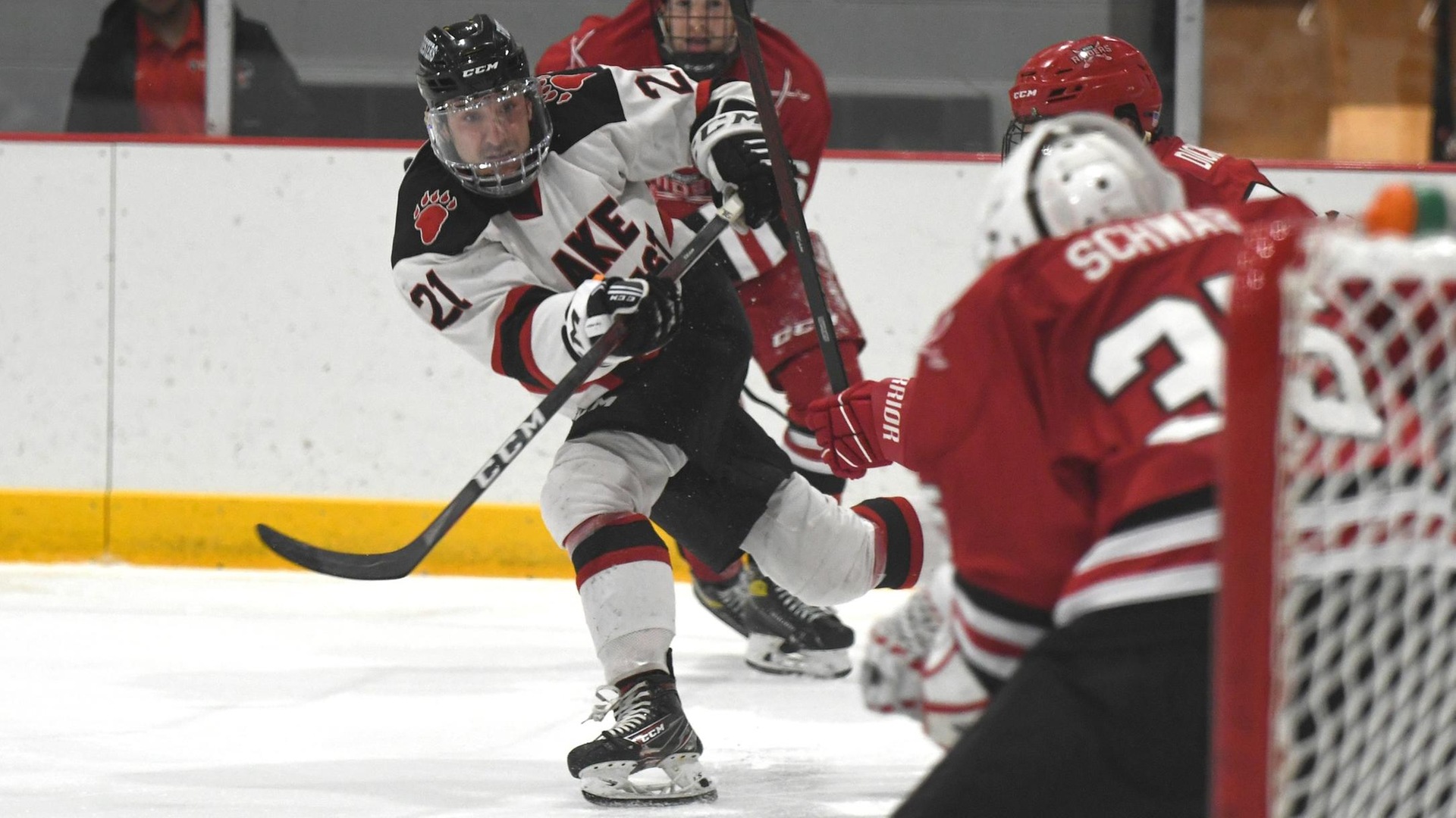 Foresters Fall to MSOE in High-Scoring Affair - Lake Forest College