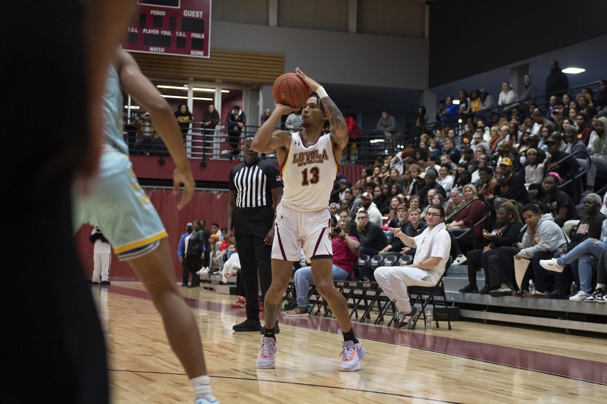 Michael Harden - 2022-23 - Men's Basketball - Loyola University New Orleans