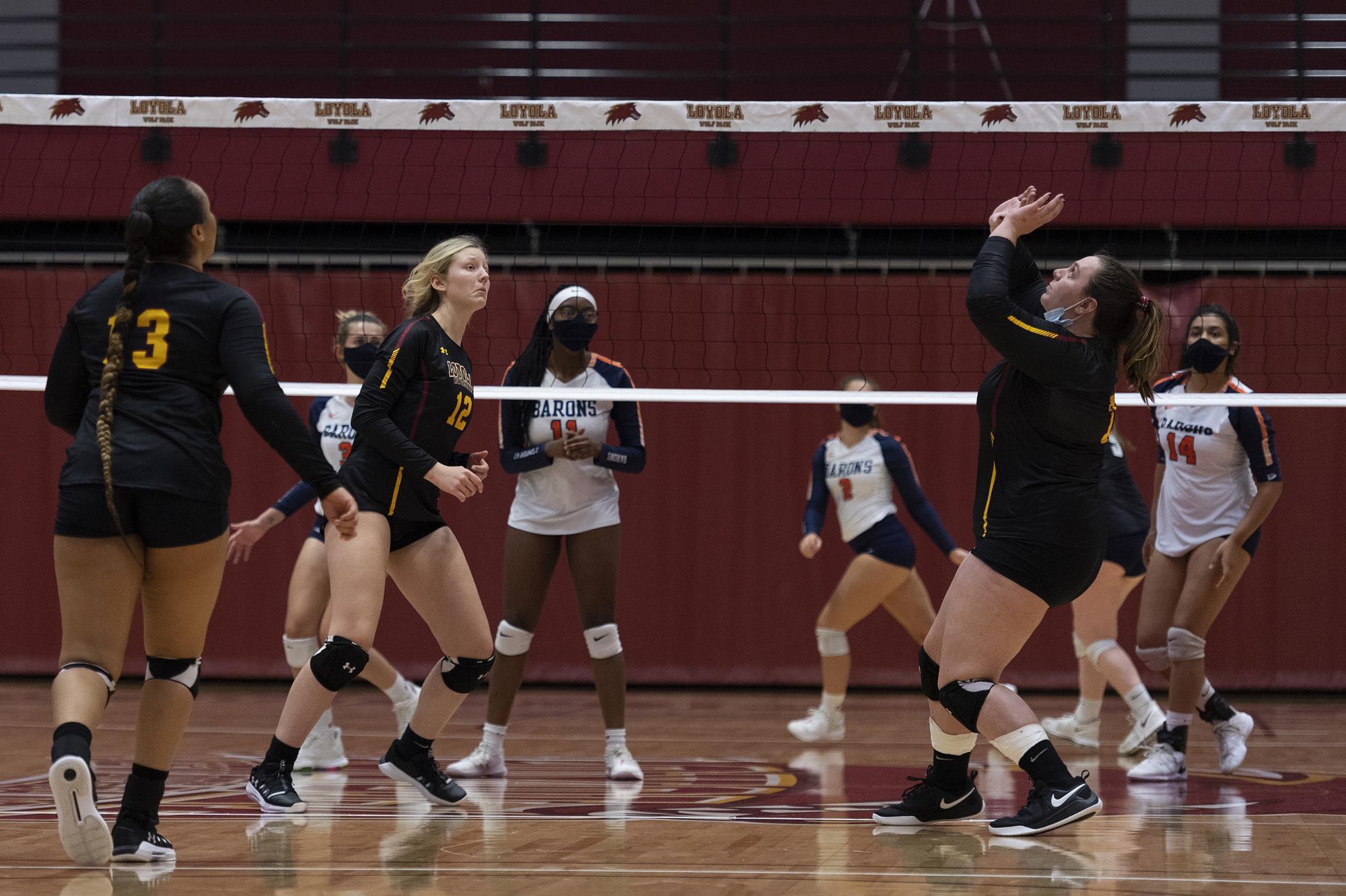 Alexa Hull - 2021 - Women's Volleyball - Loyola University New Orleans