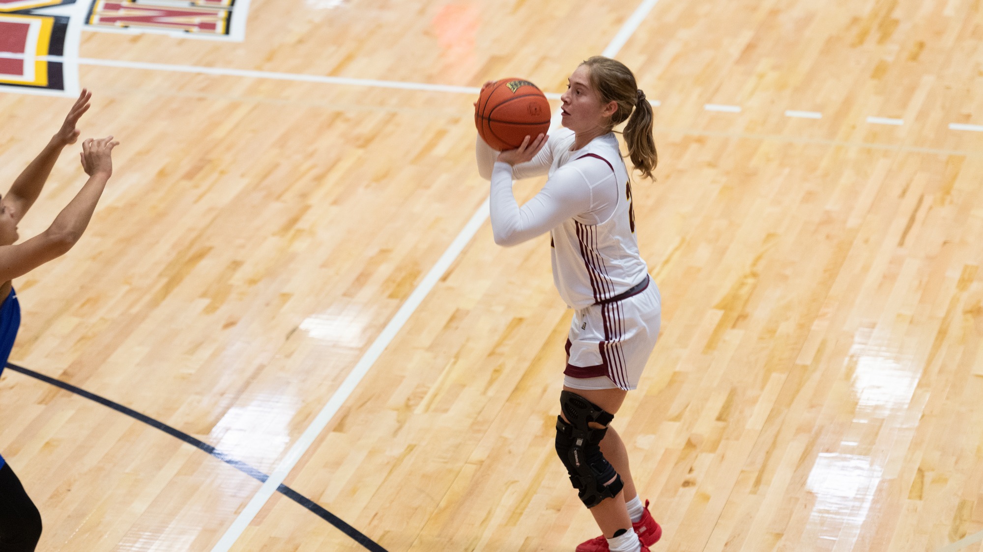 Lizzy Ratcliff - 2023-24 - Women's Basketball - Loyola University New ...