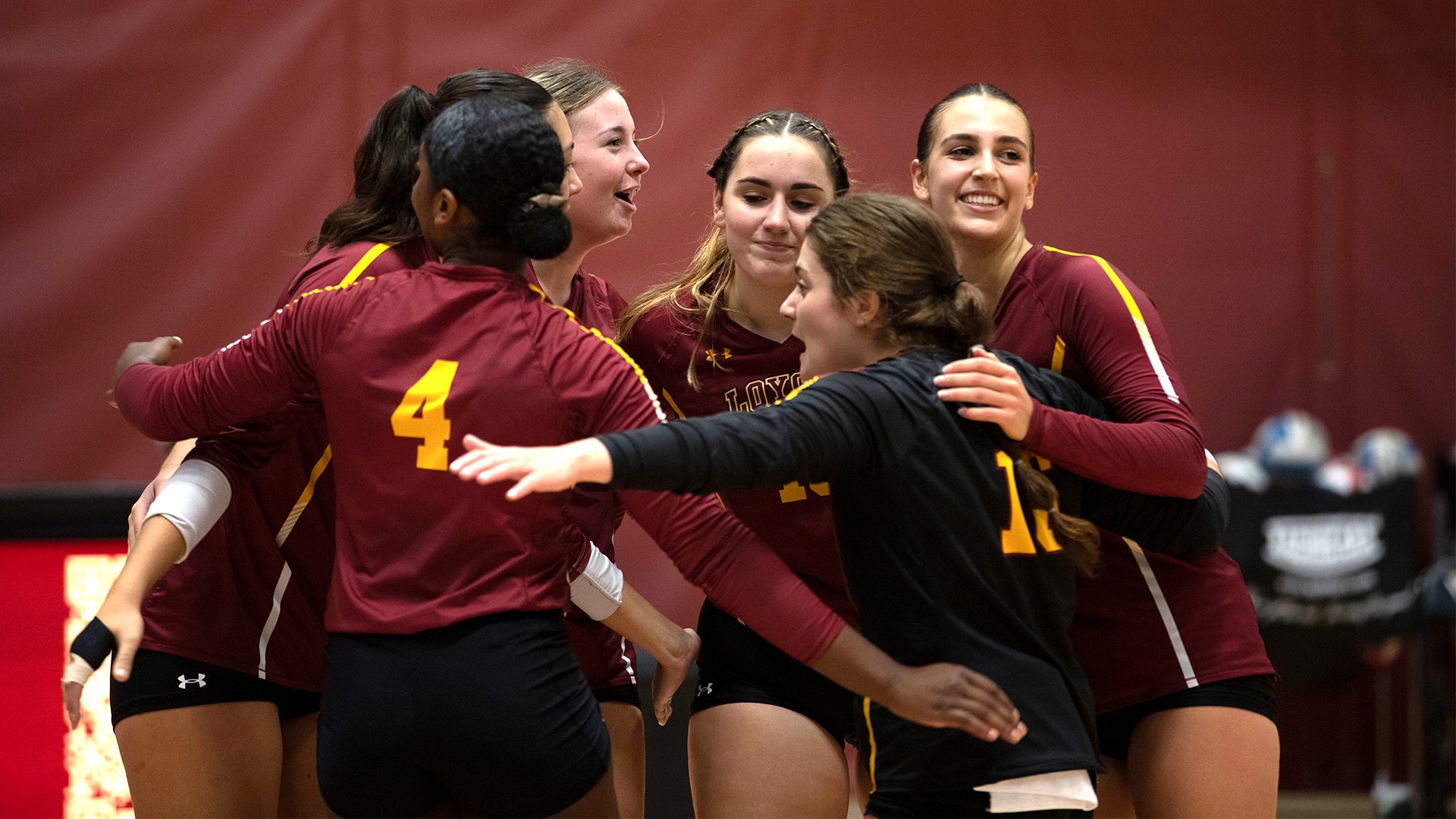Volleyball rolls in conference win Friday - Loyola University New Orleans