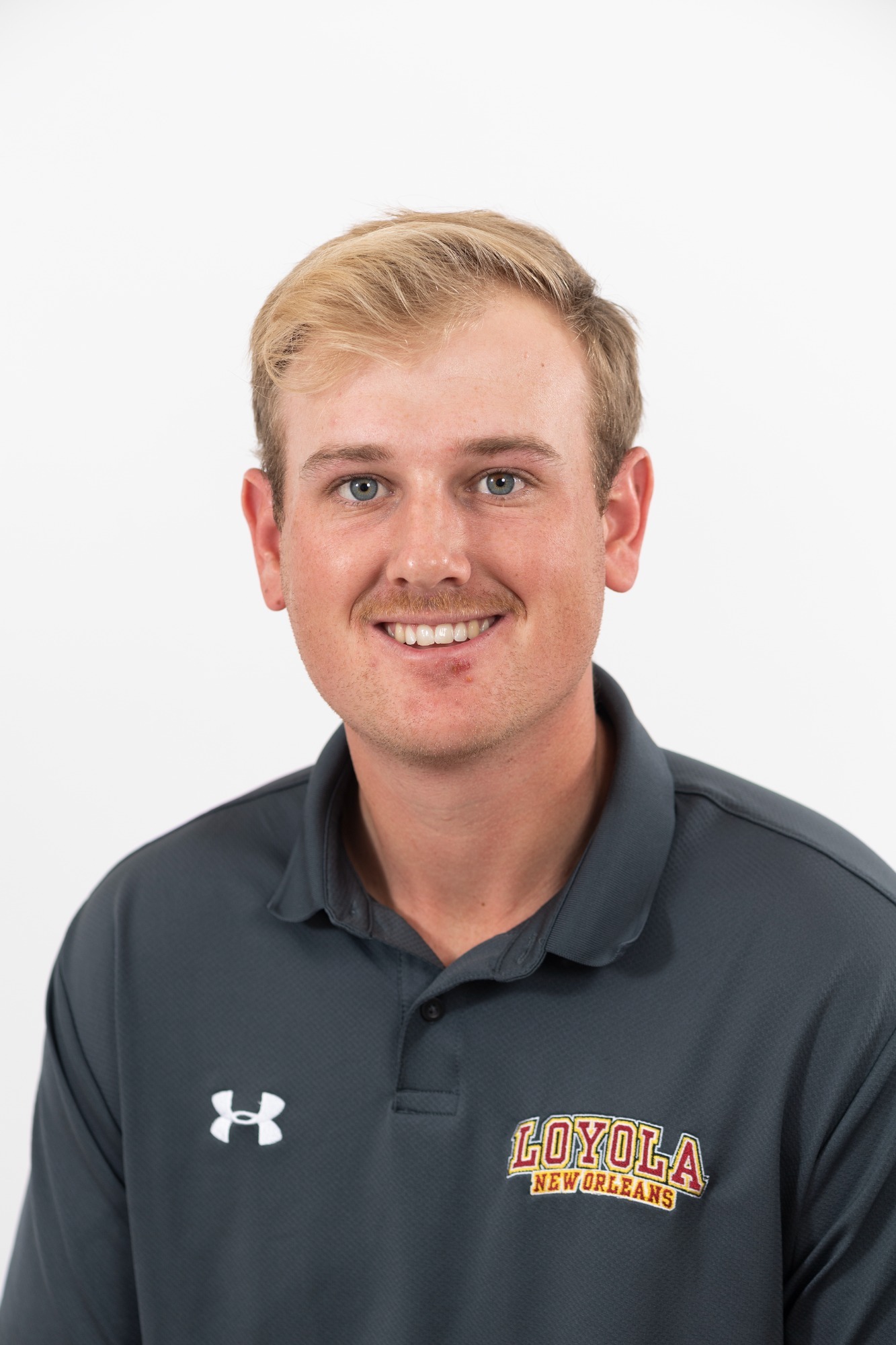 Logan Peterson - Assistant Coach - Men's Golf Coaches - Loyola ...
