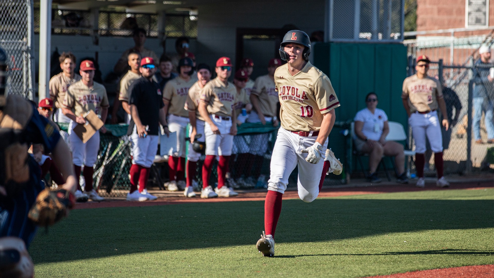 Baseball wins non-conference matchup against Dillard - Loyola ...