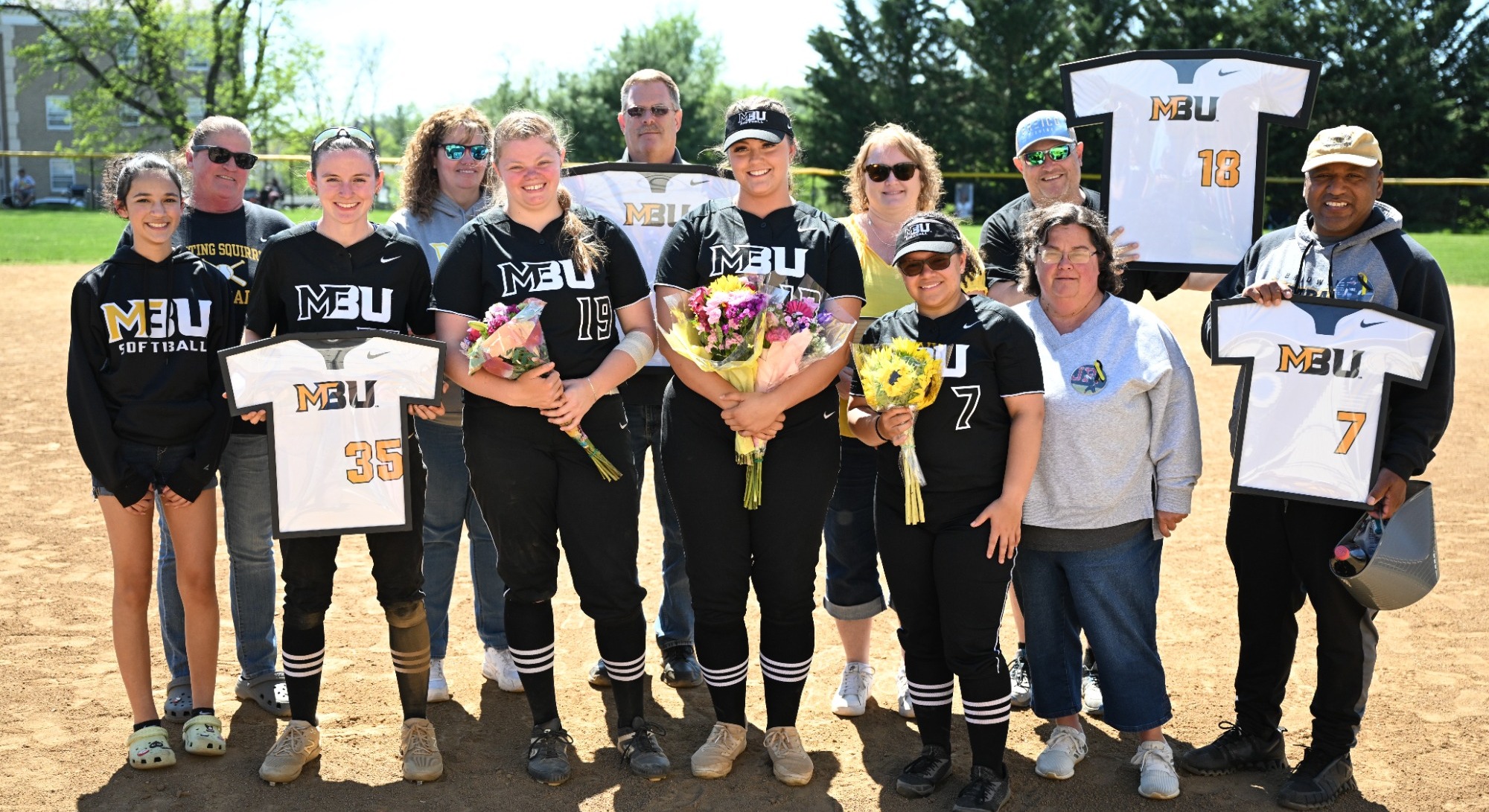 Mary Baldwin Softball Team Makes Donation To Staunton's New Direction ...