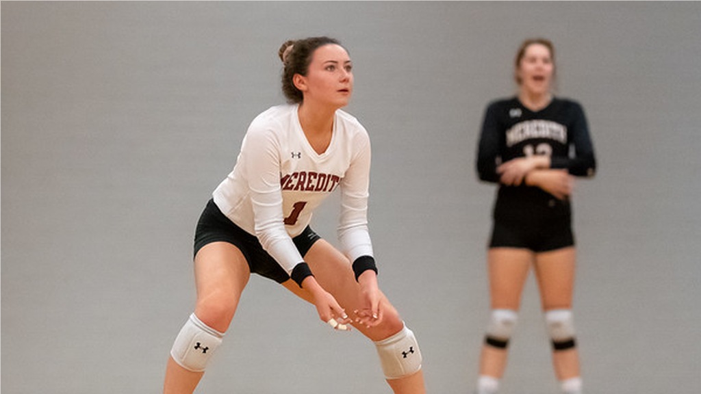Volleyball sweeps day one of Raleigh Invitational - Meredith College