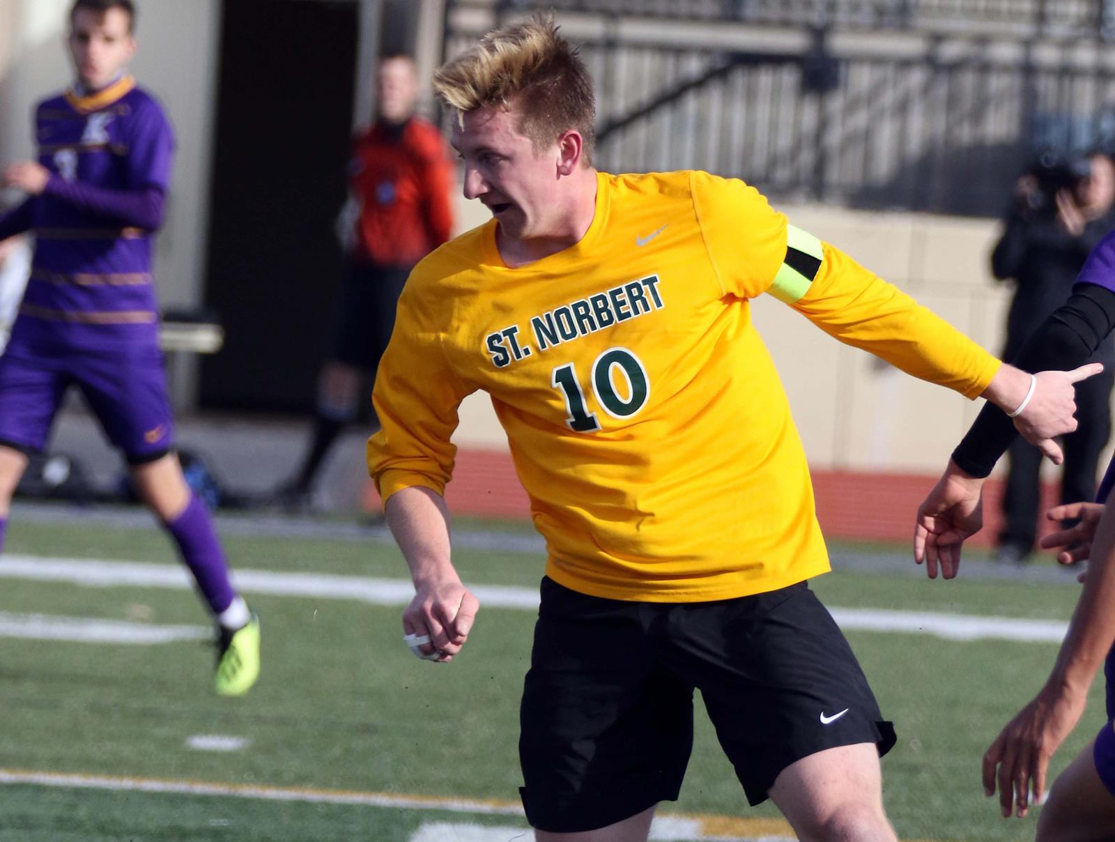 Prange Earns First-Team All-America Honors - Midwest Conference