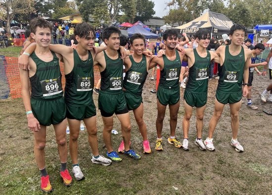 Freshman Brendon Collins competes in Footlocker Western Regional Cross ...