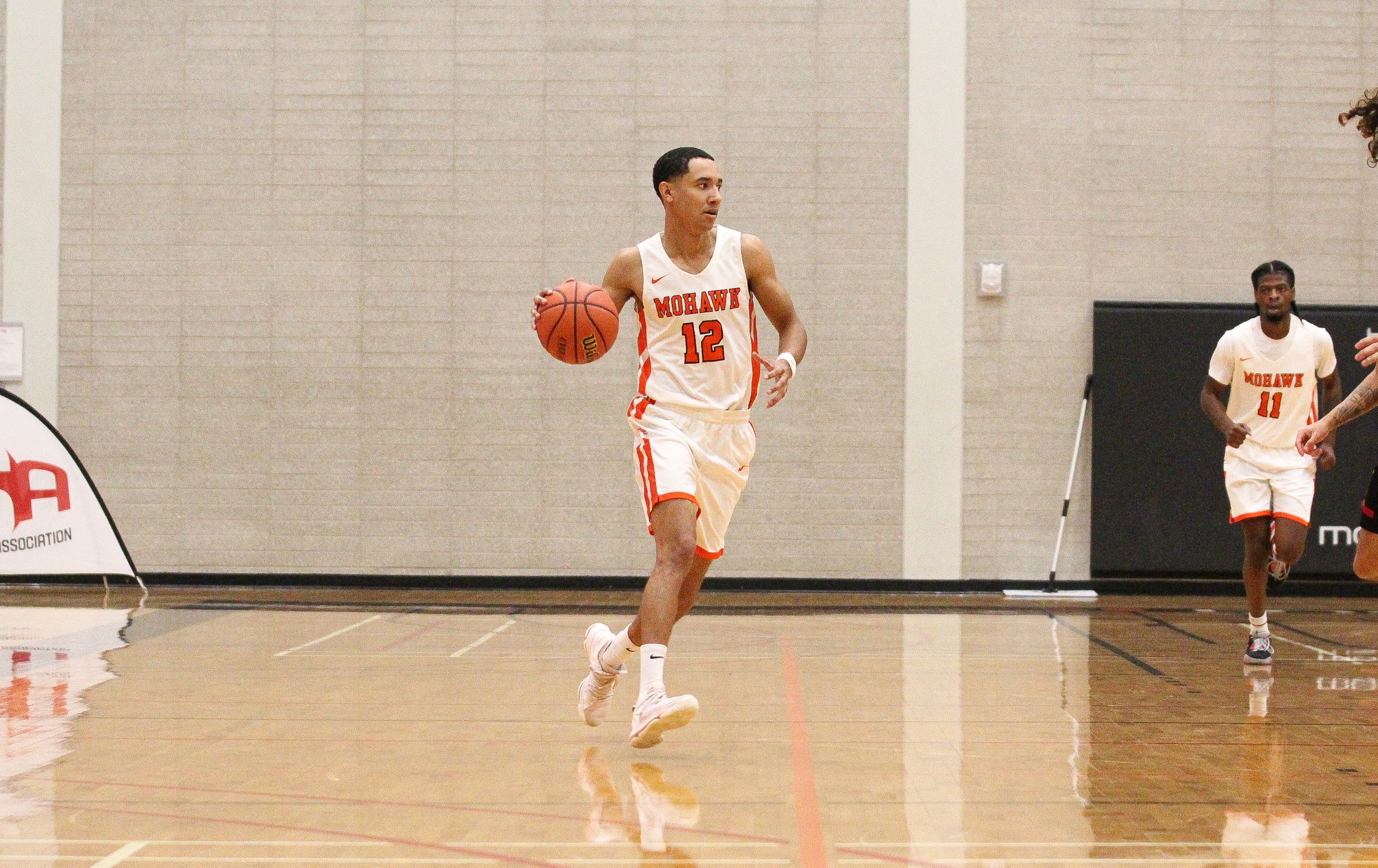 Mountaineers defeat Lions behind Calura's career-high - Mohawk College
