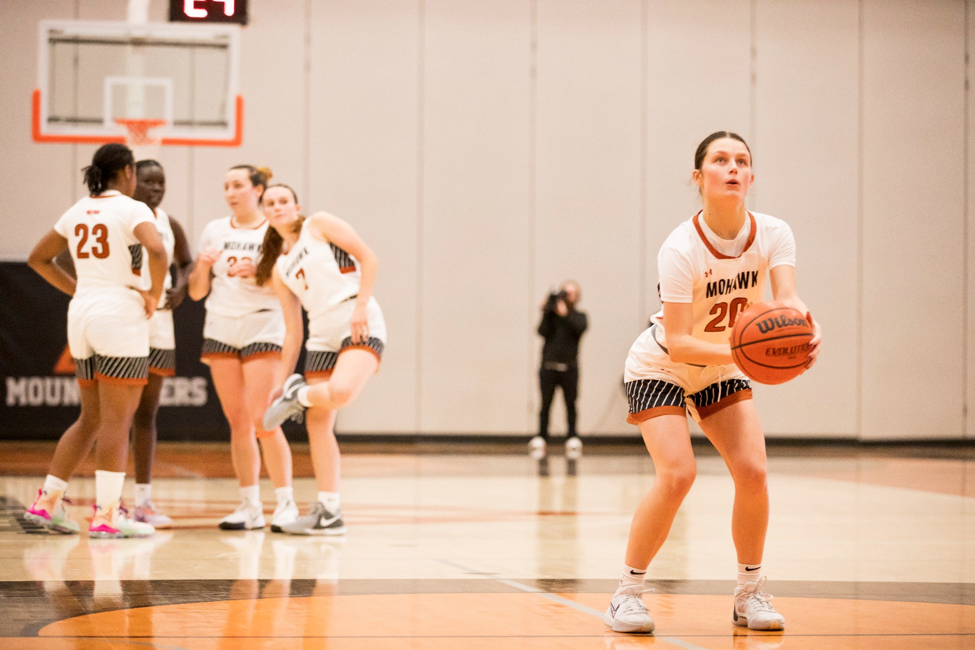 Mountaineers fly by Falcons with 18-point win - Mohawk College