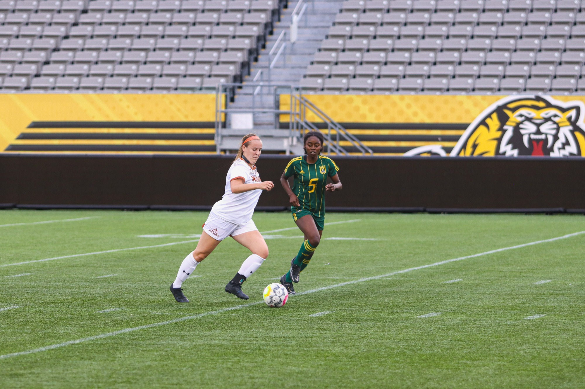 No. 15 Mountaineers clinch playoff spot with 2-1 win - Mohawk College
