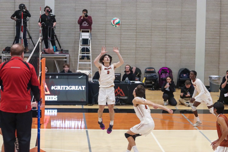 Bouchard provides career-high eight aces in win over Boreal - Mohawk ...