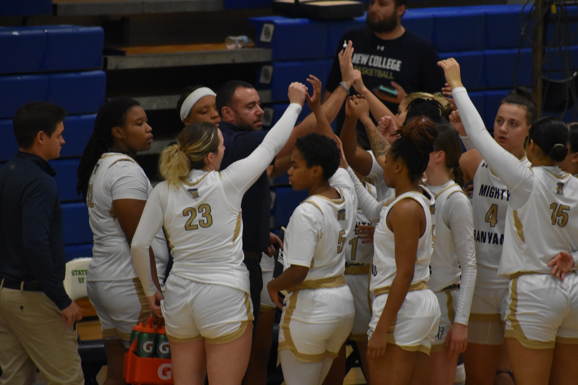 WOMENS BASKETBALL READY FOR INAUGURAL SEASON - New College of Florida