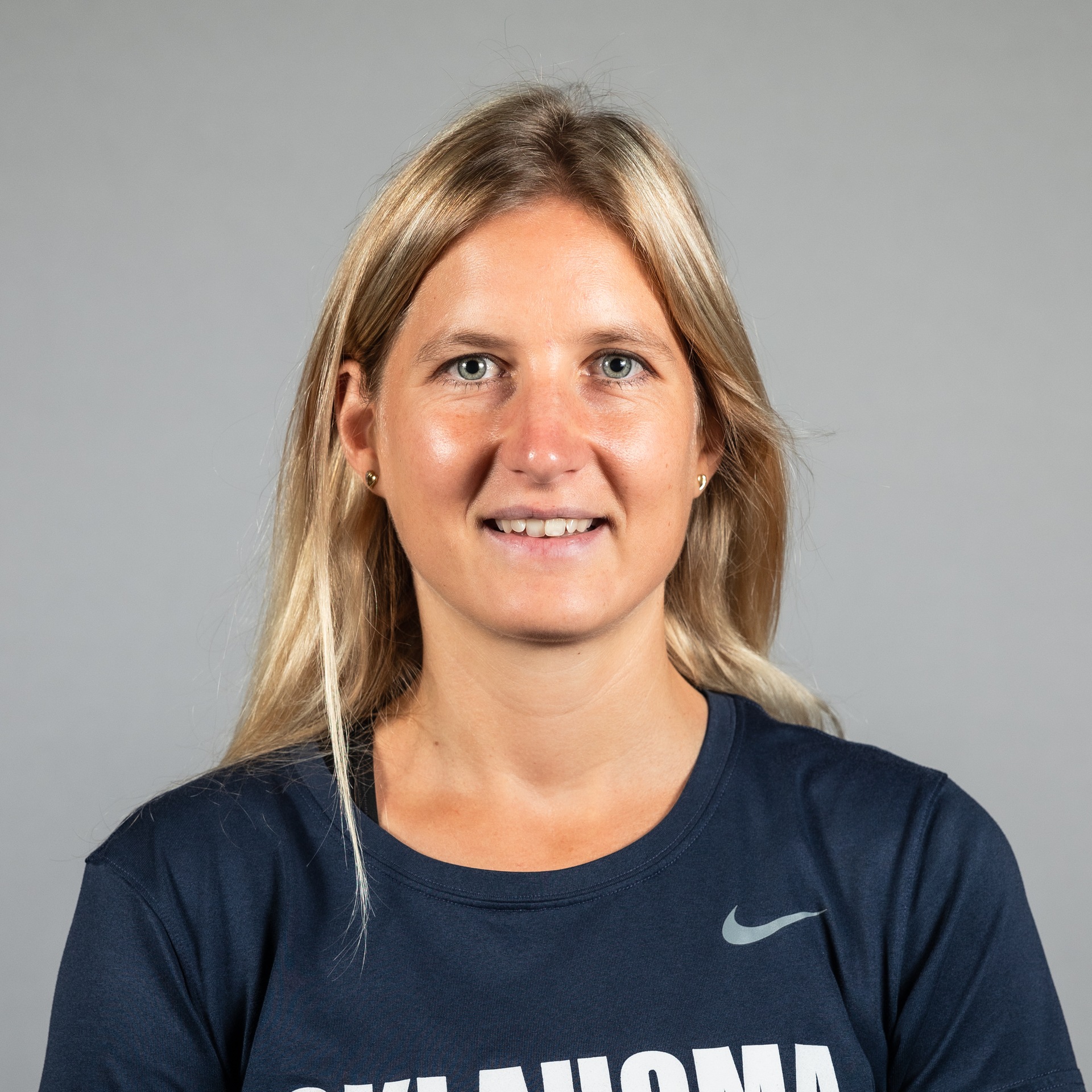 Julia Mongin - Head Coach - Men's Tennis Coaches - OKWU Eagles ...