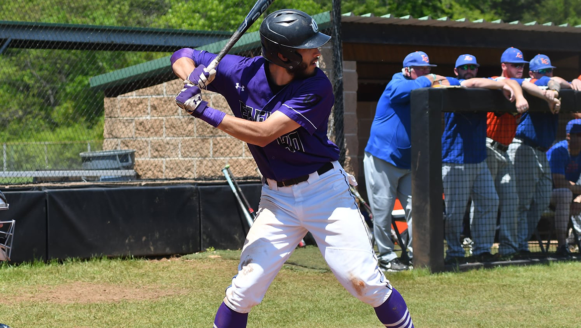 Baseball Team Qualifies For Playoffs - University of the Ozarks