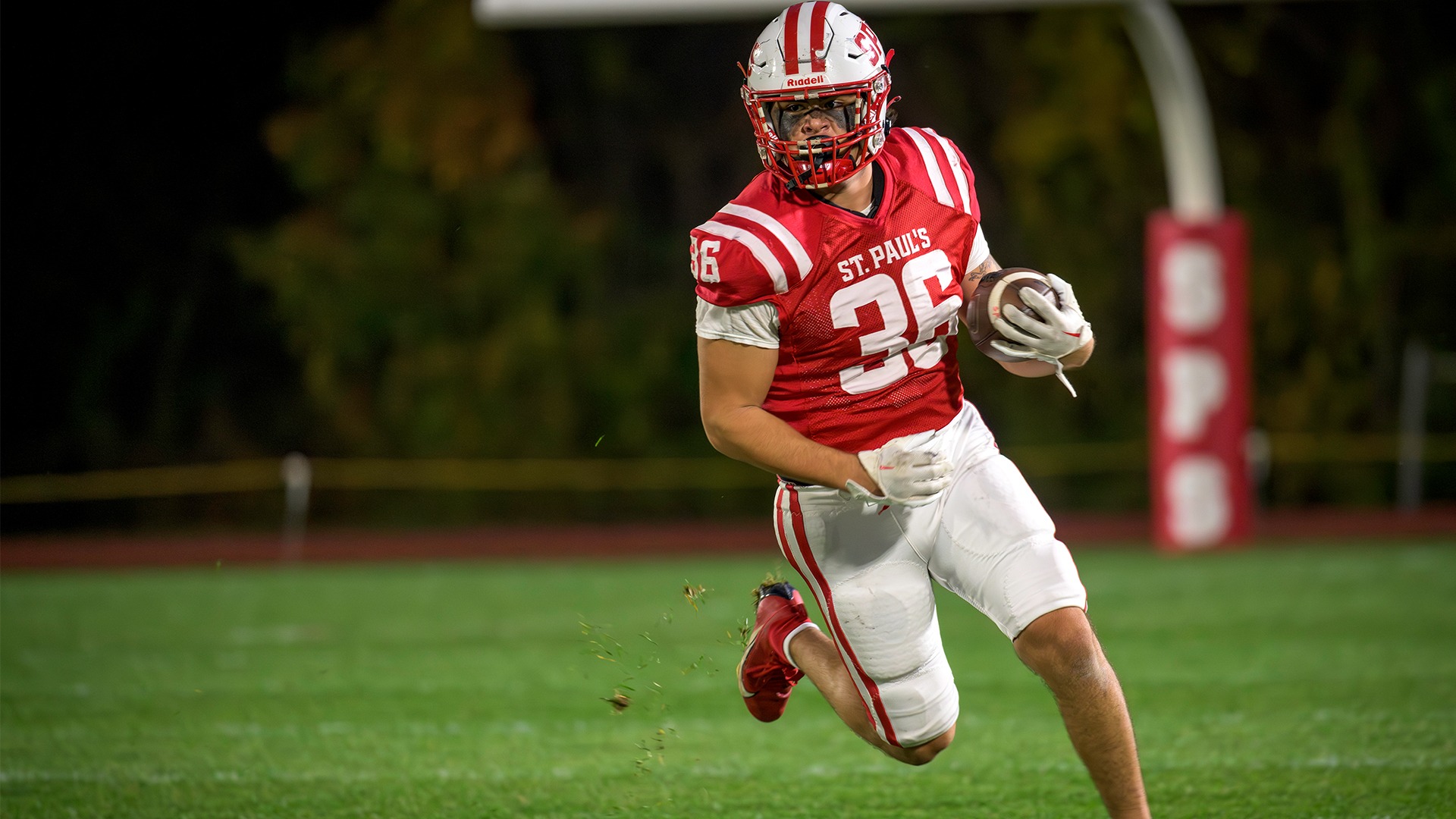 Varsity Football win big against Huskies - St. Paul's School