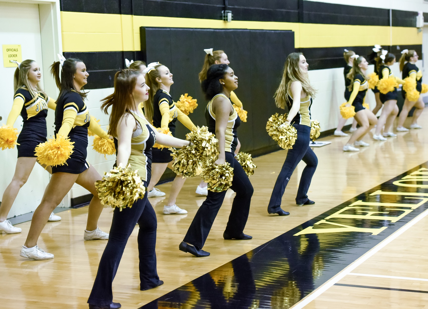 2025-26 Cheer/Dance Tryout and Camp Information - Randolph-Macon College