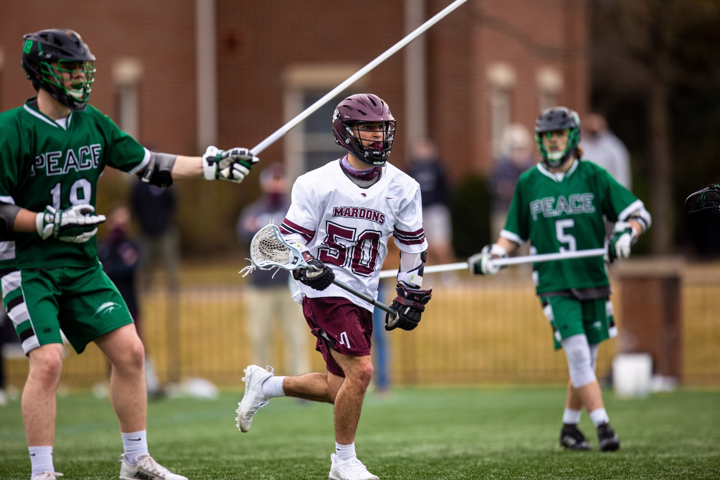 Roanoke Downs William Peace To Start Season - Roanoke College