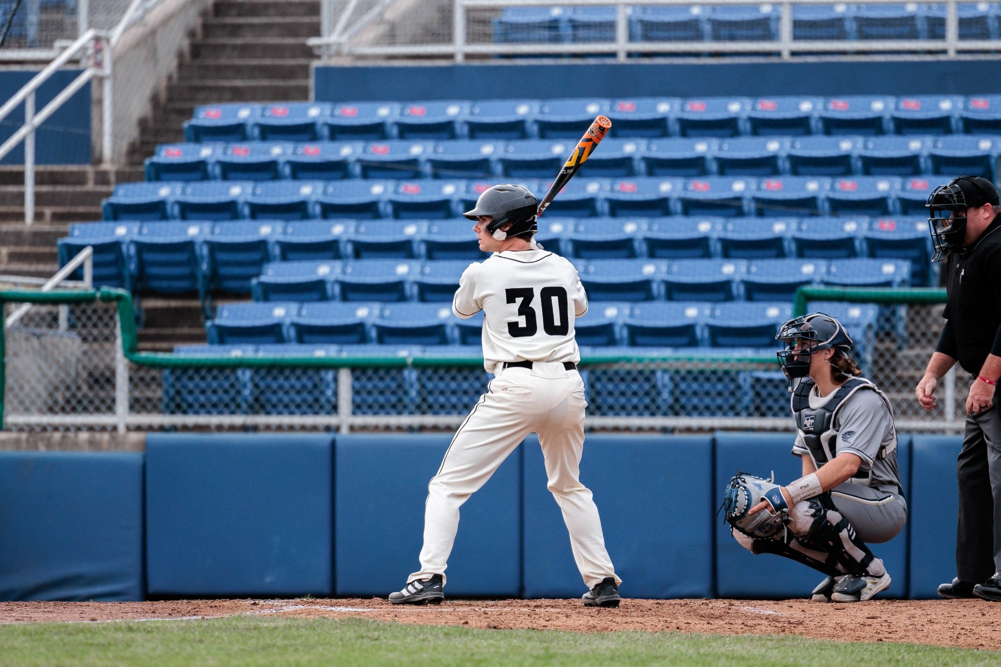 Maroons Fall in Home Finale - Roanoke College