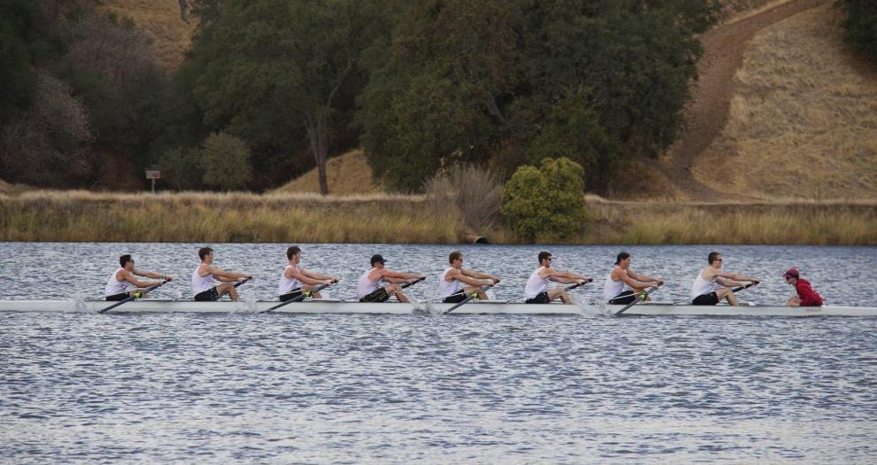 Men's Rowing Off to Stanford Invitational - Santa Clara University