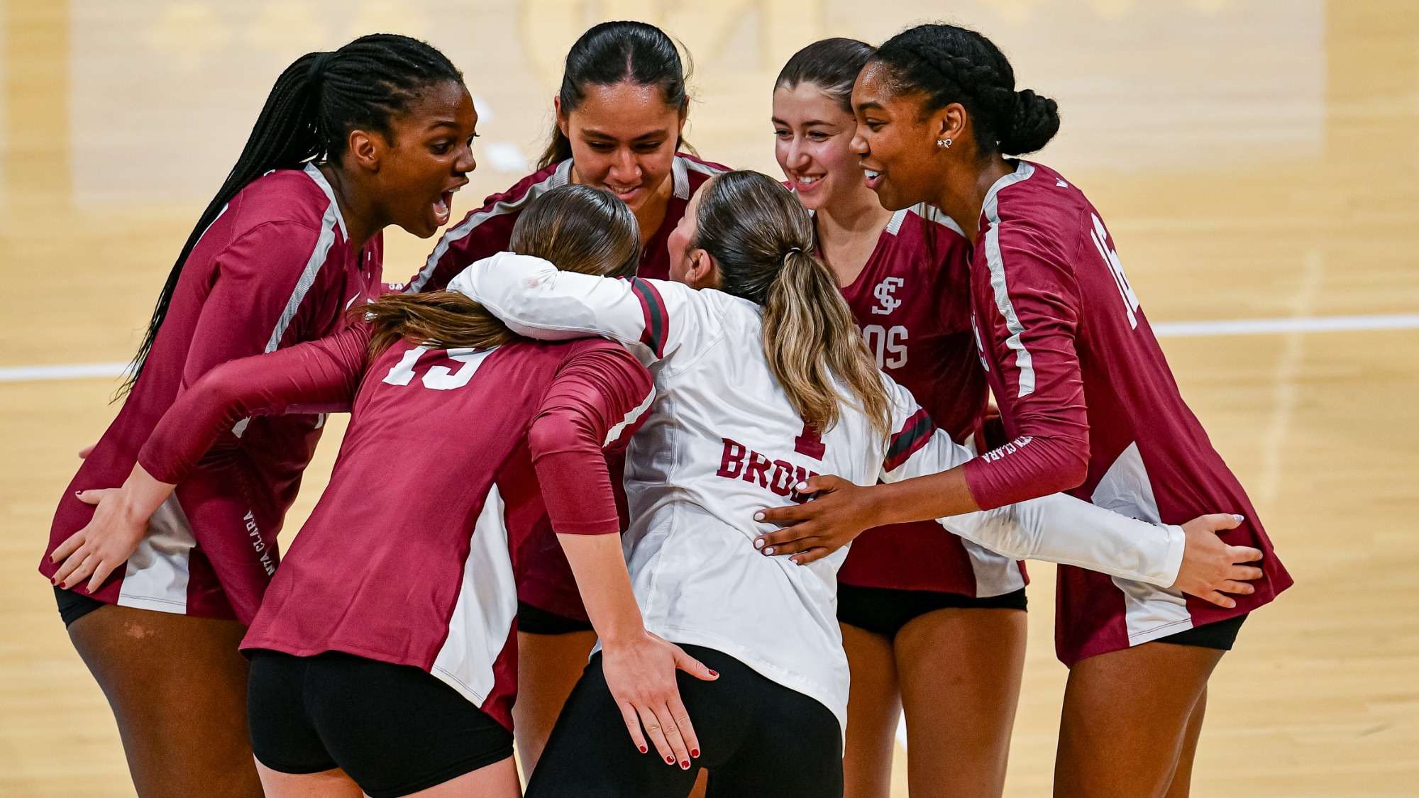 Pacific Stays Hot with Sweep over Volleyball - Santa Clara University