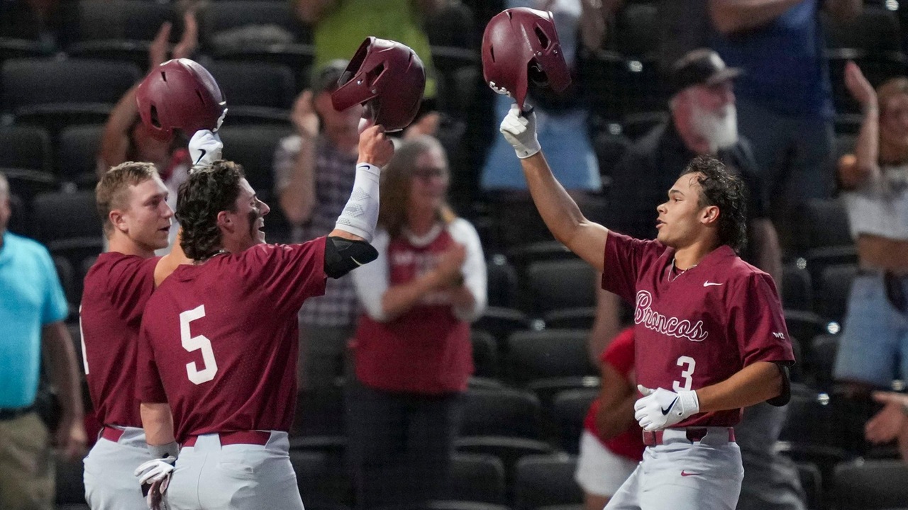 Baseball Uses Offensive Outburst to Beat Portland, Advance to WCC ...
