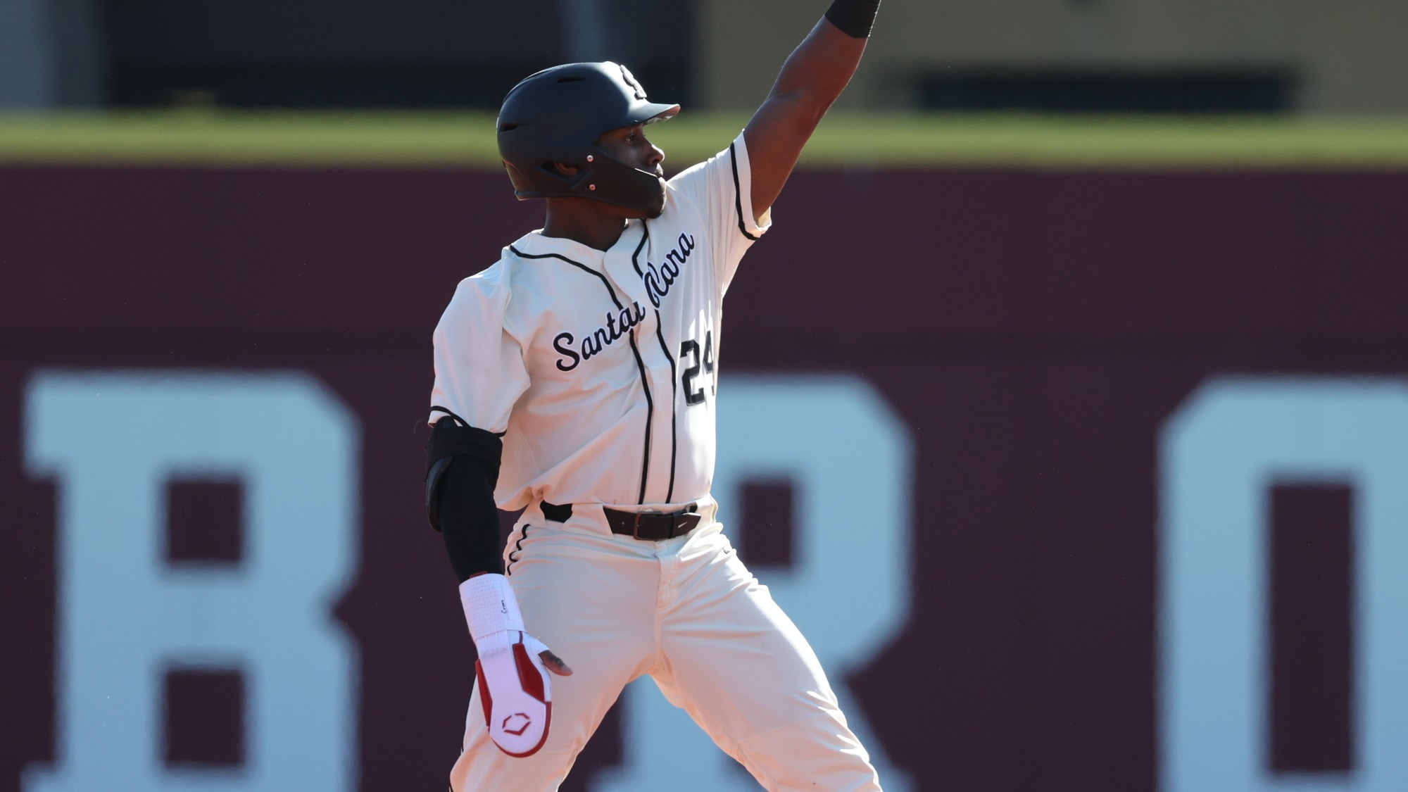 Berring's Walk-Off Slam Seals Series Sweep for Baseball - Santa Clara ...