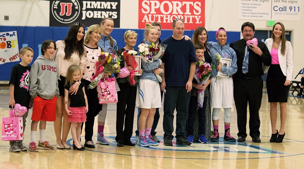 Seawolves See Halftime Lead Disappear On Senior Day - Sonoma State ...