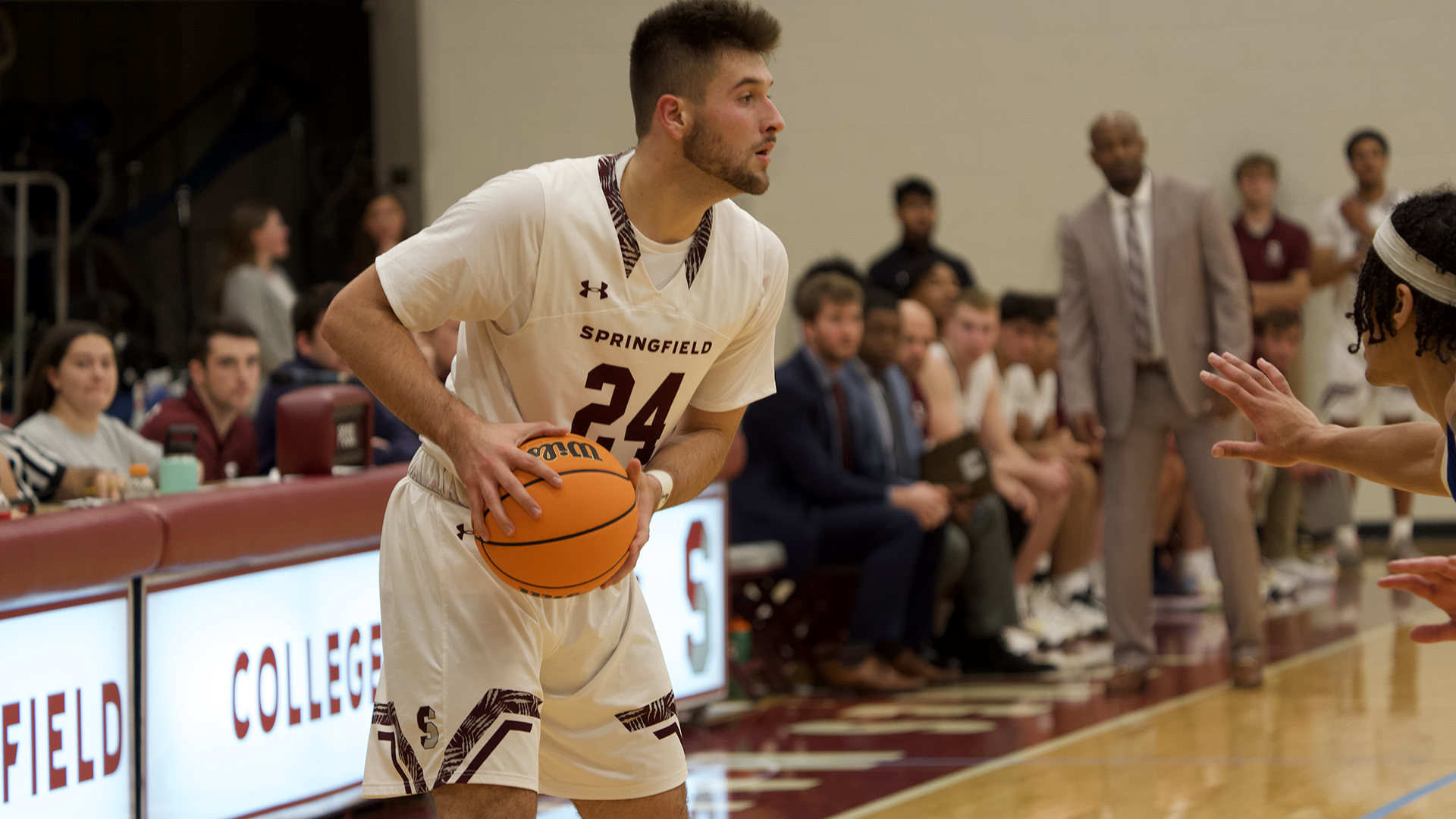 Men's Basketball Ties Program Record For Three-Pointers Made In 76-72 ...