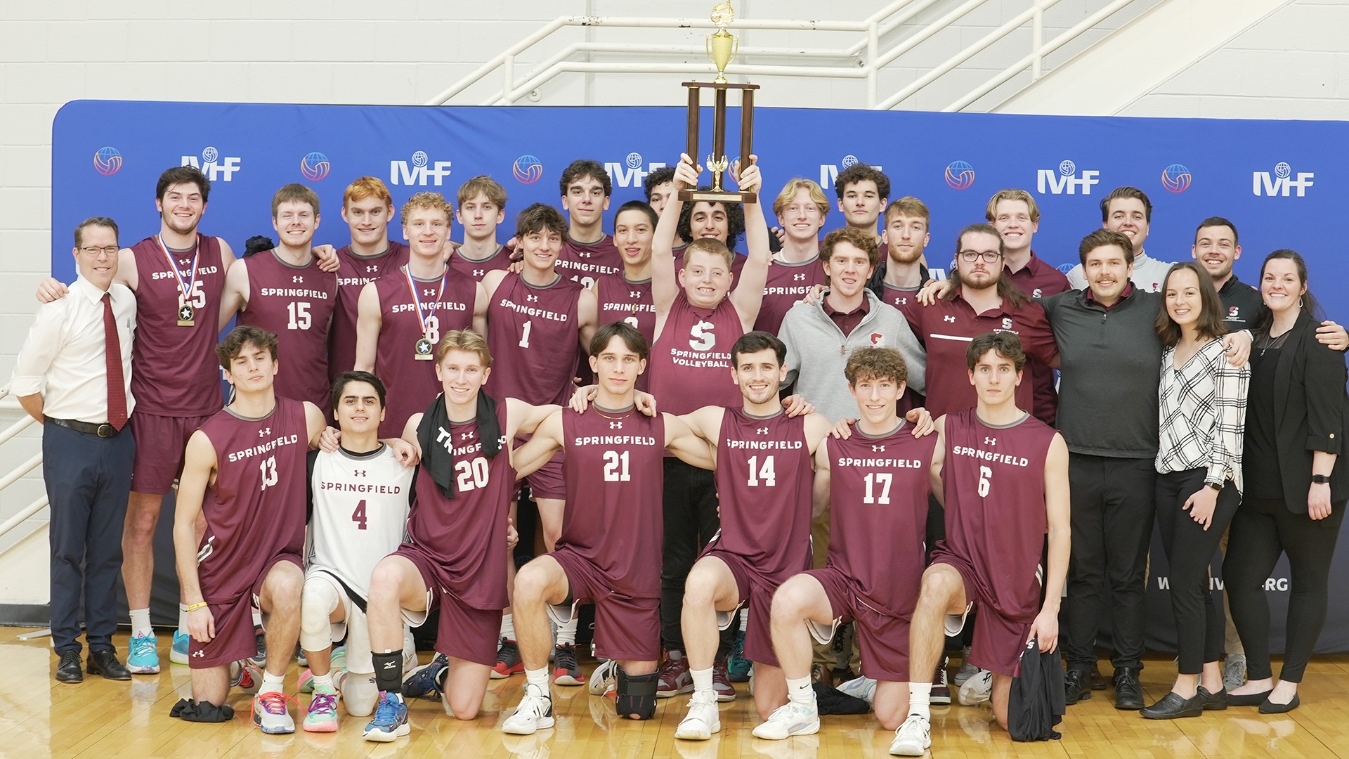 No. 6 Men's Volleyball Sweeps Lasell For International Volleyball Hall ...