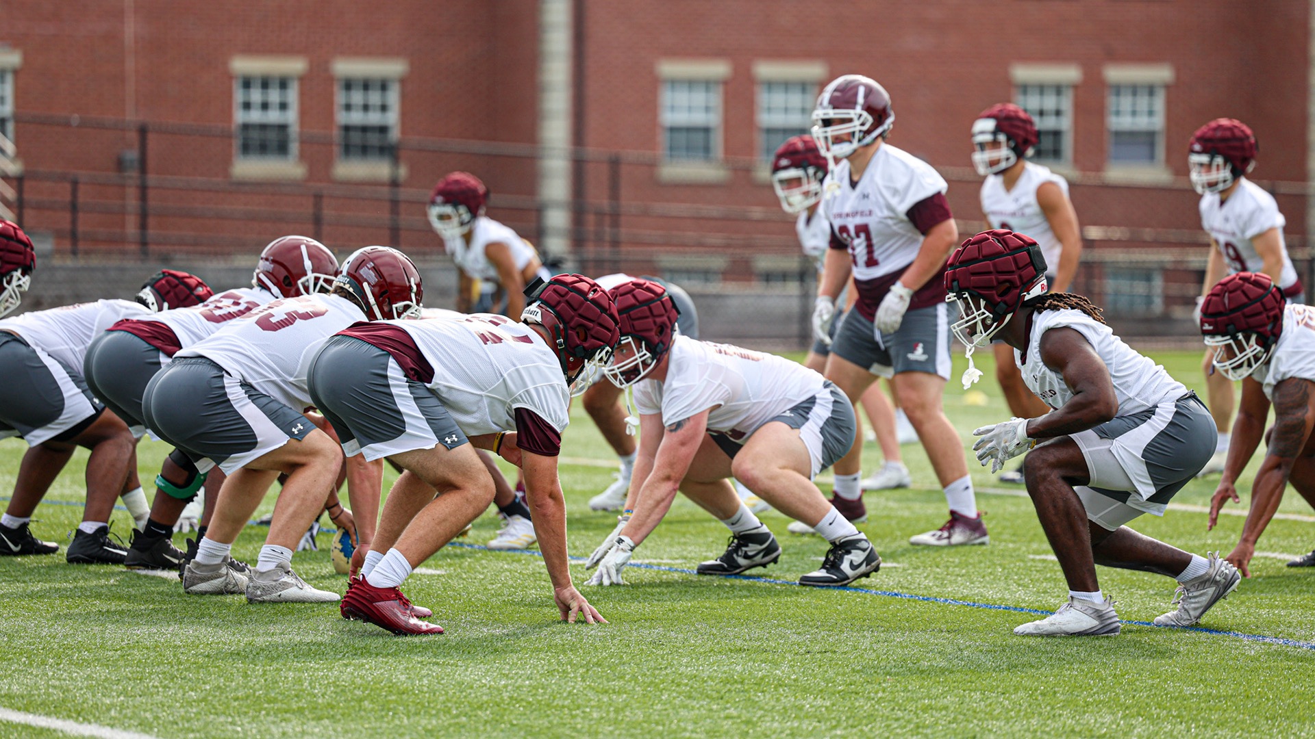 Craig Connell Receives Spot on D3football.com Preseason All-America ...