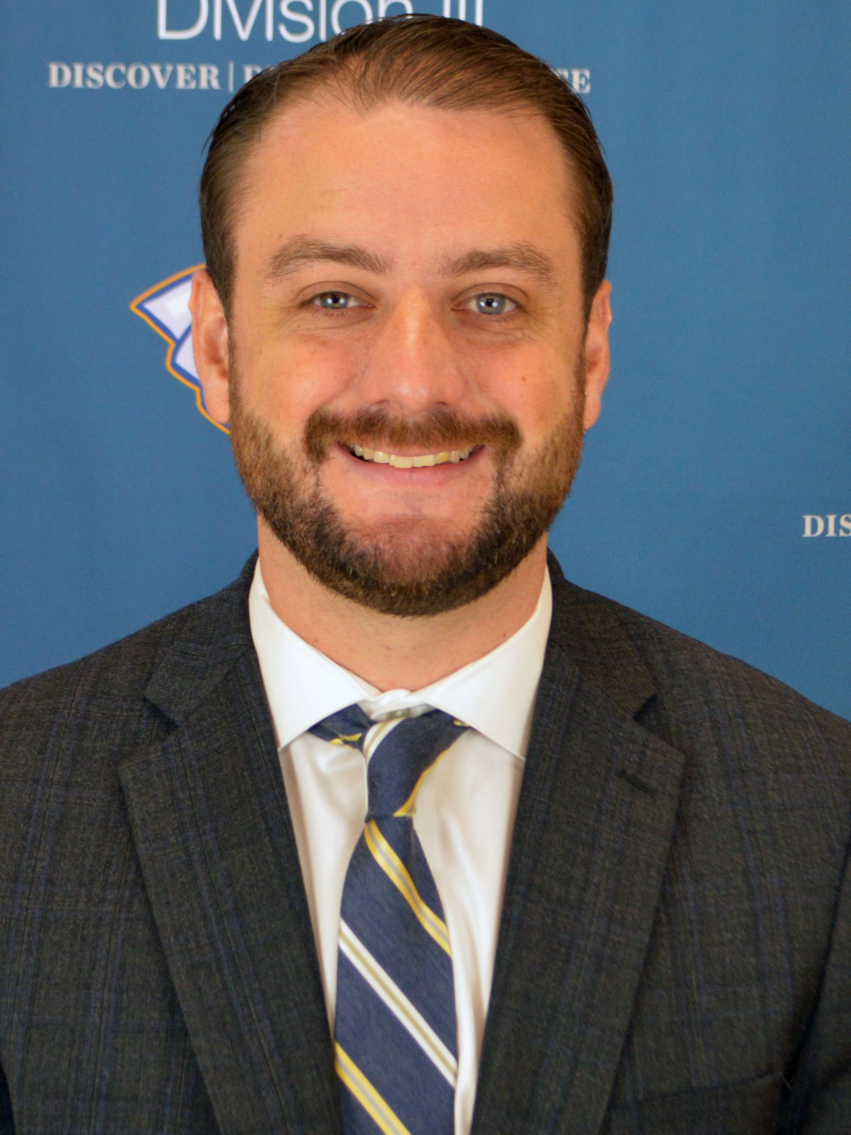 Michael McSloy - Head Coach - Men's Basketball Coaches - St. Joseph's ...