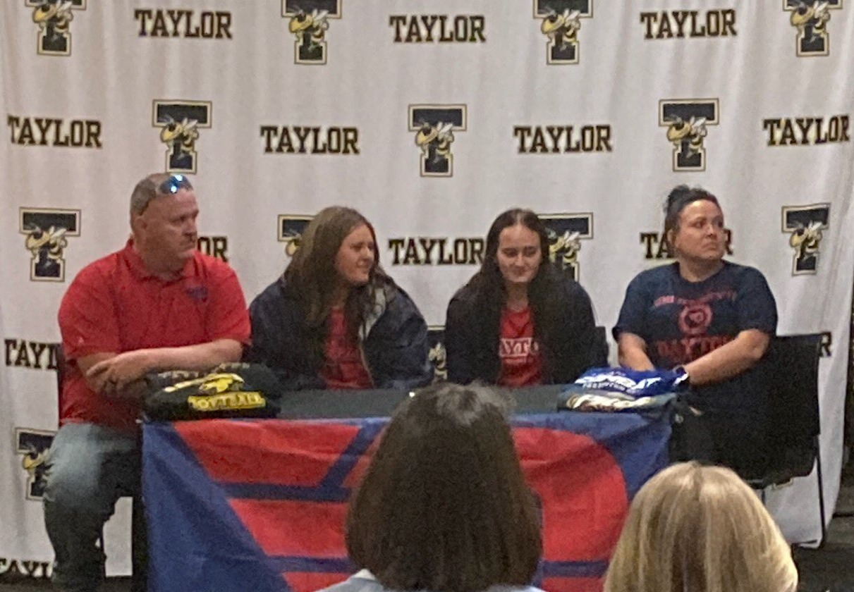 Signing Days | November 2023 - Taylor Yellowjackets Athletics
