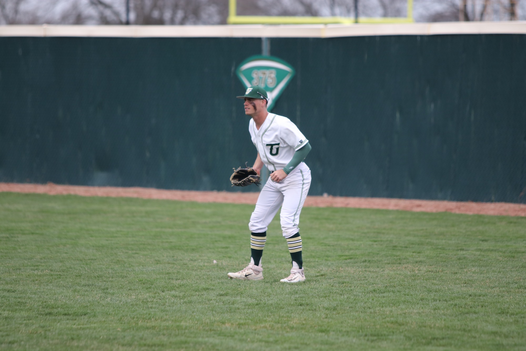 Tiffin Dominates Panthers 17-6 to Open Series - Tiffin University