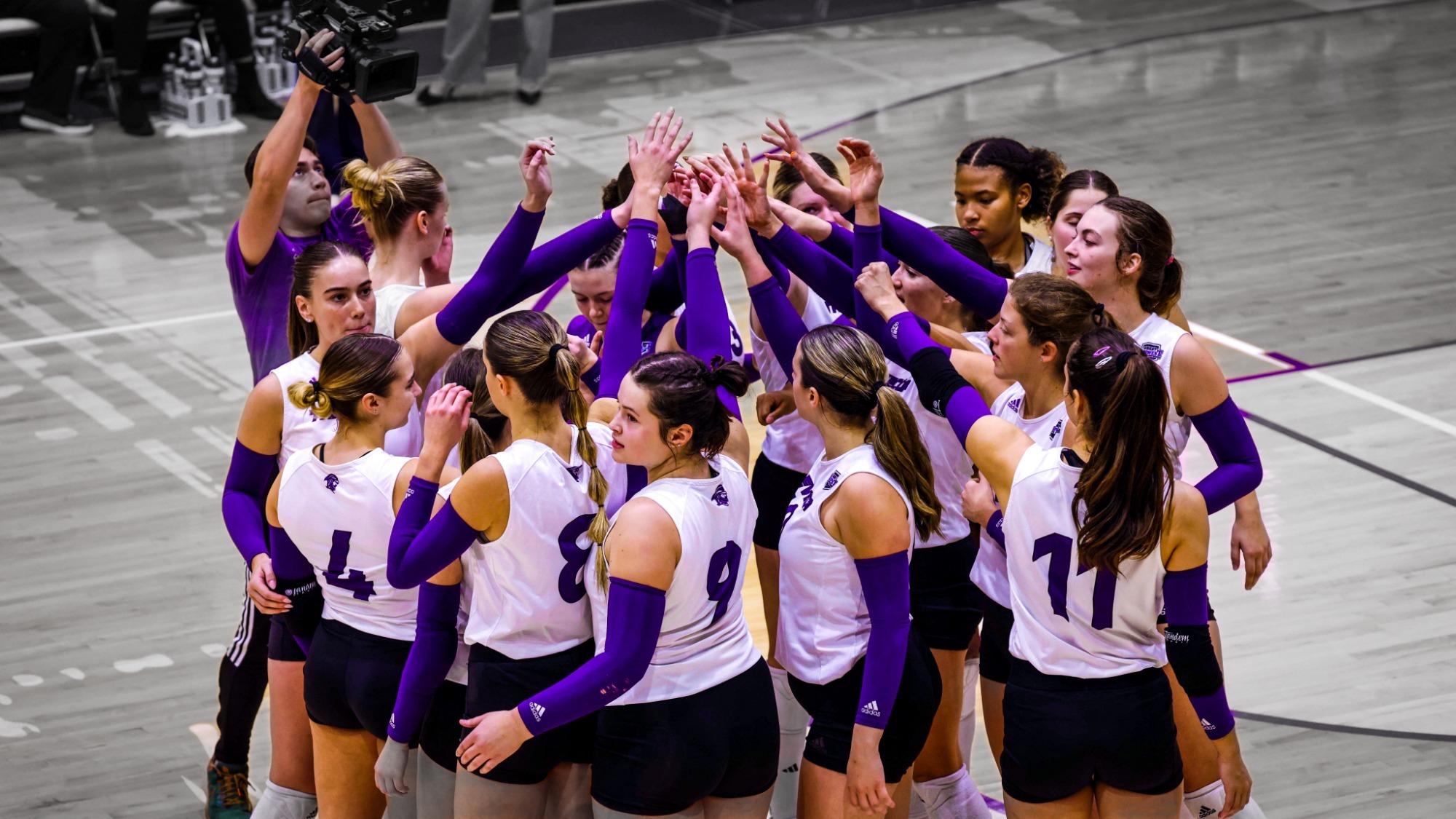 Trevecca Volleyball | Trojans' Season Comes to an End on Senior Day - Trevecca Nazarene University