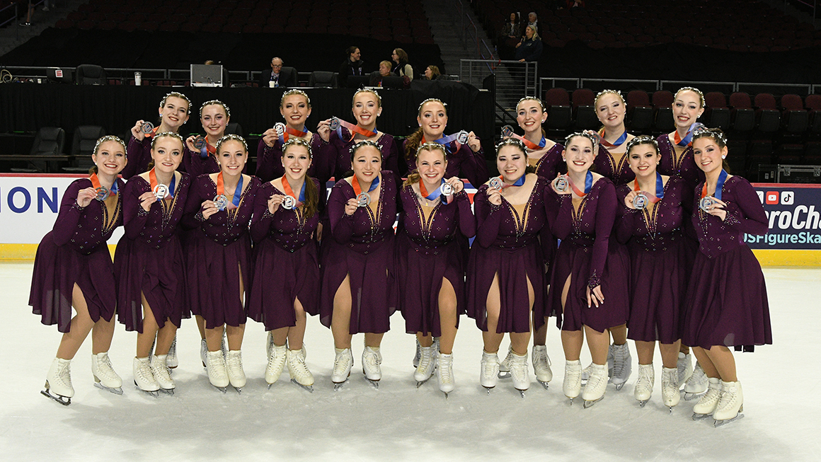 Senior Synchronized Skating Competes in Inaugural Competitions - Trine ...