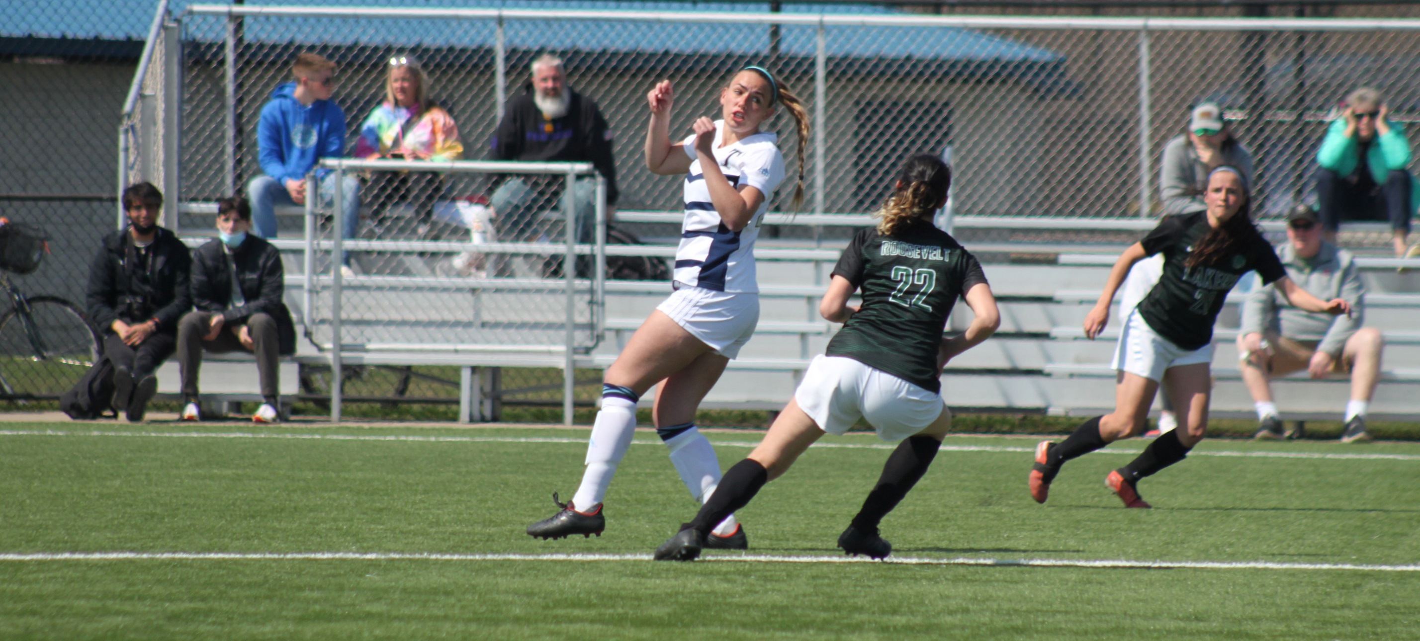 Trolls complete the perfect CCAC season - Trinity Christian College