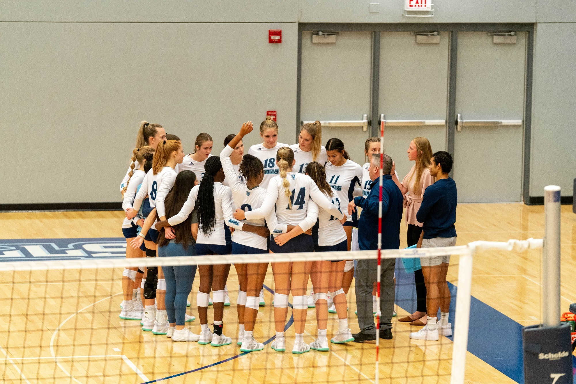 Trinity competes at V-Hawk Fall Classic - Trinity Christian College