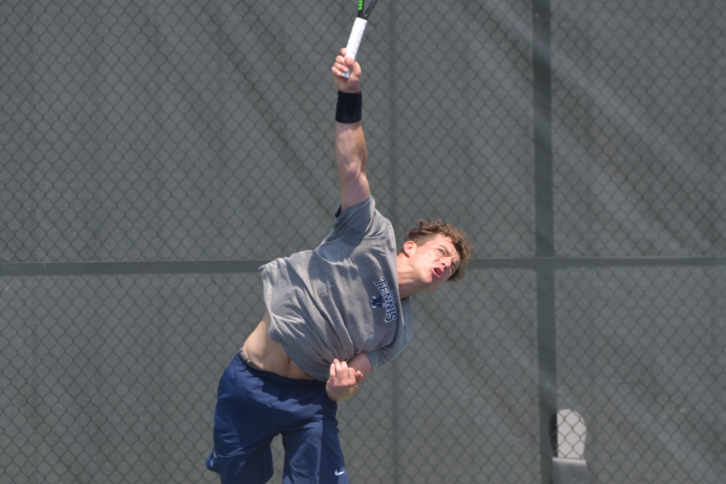 #18 UMW Men's Tennis Tops Salisbury, 5-0, in C2C Semifinal - University ...