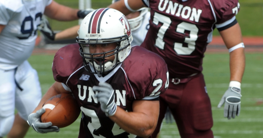 Kyle Holmes - 2010 - Football - Union College Athletics