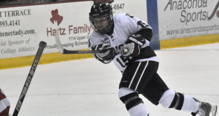 Christine Valente - 2014-15 - Women's Ice Hockey - Union College Athletics