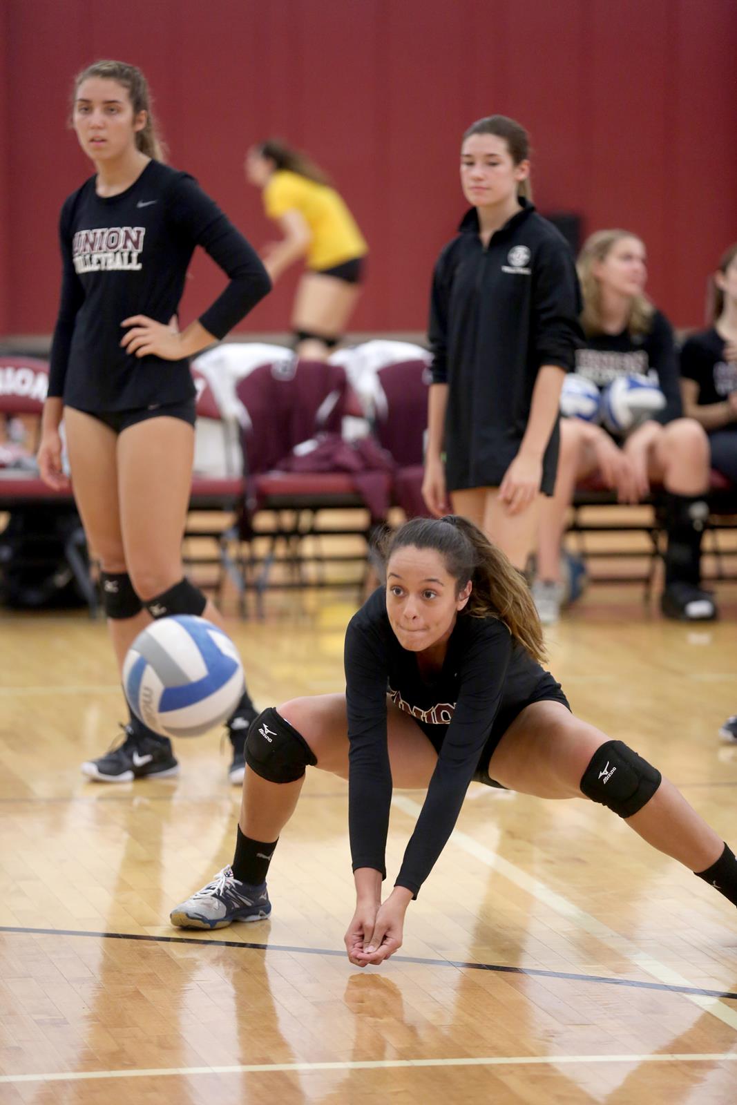 Kaylee Velasquez - 2020 - Women's Volleyball - Union College Athletics