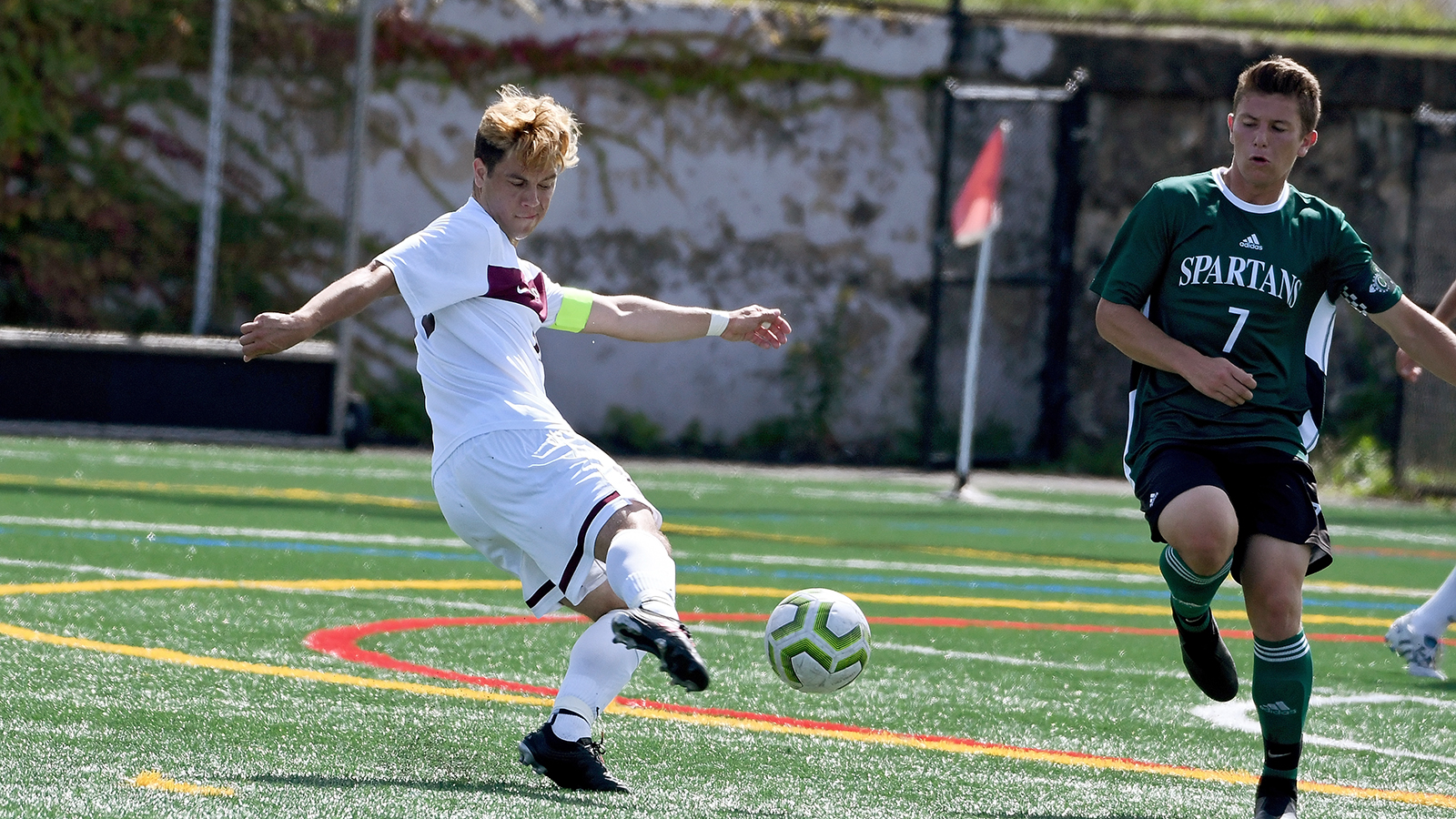 Dutchmen Improve to 4-0 with Win - Union College Athletics