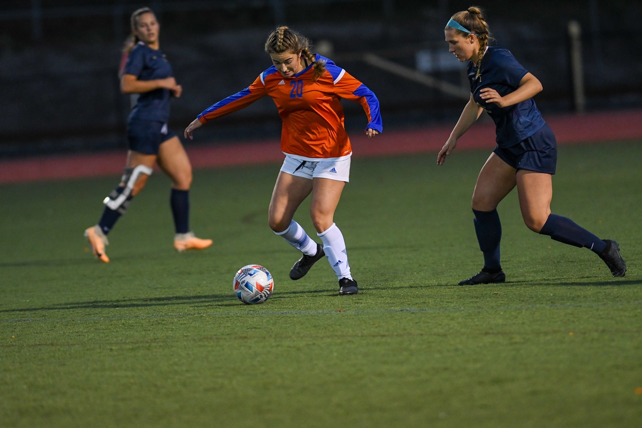 Women's Soccer Drops Game to MIT - United States Coast Guard Academy