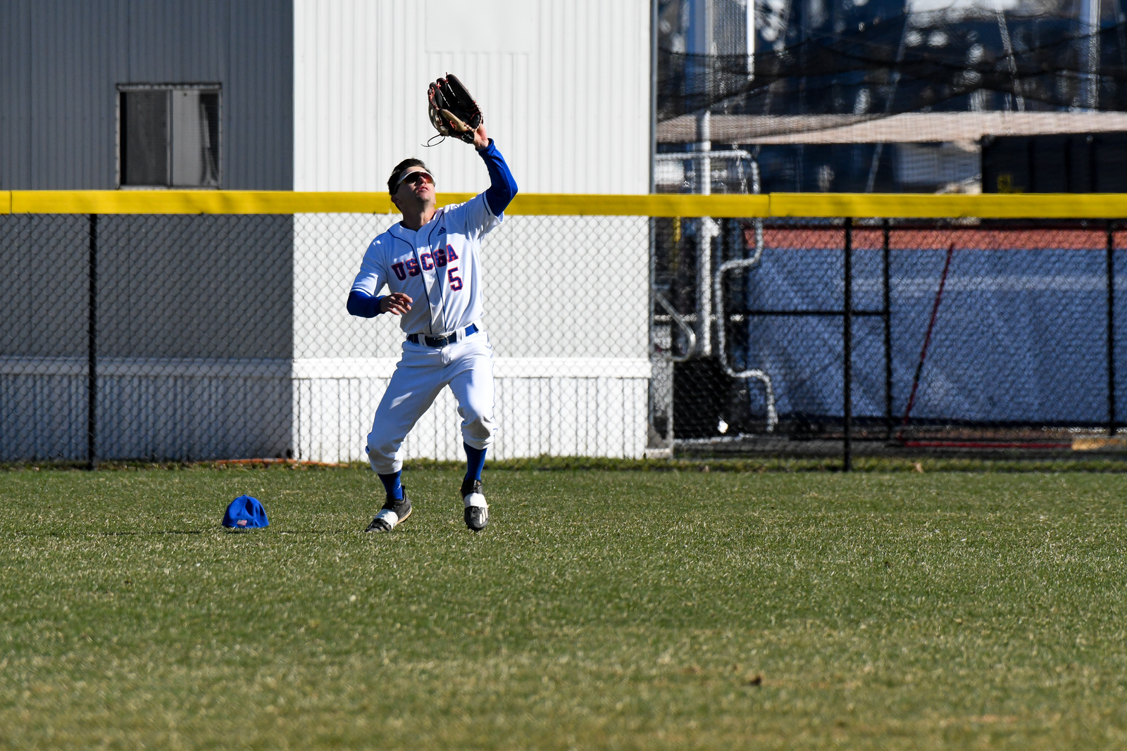 Baseball Splits in Emerson Doubleheader - United States Coast Guard Academy