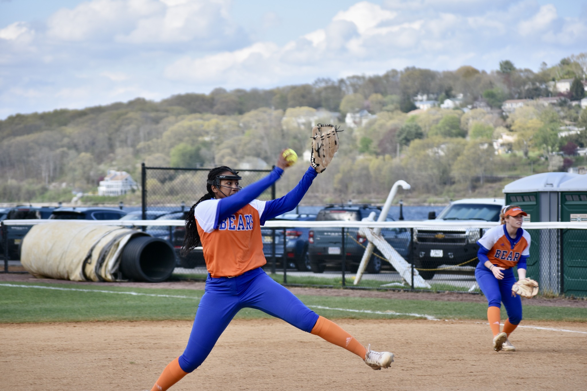 Bears Take Game One, Drop Game Two - United States Coast Guard Academy