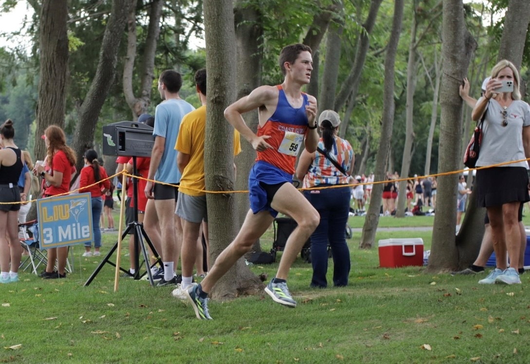 Men's Cross Country Competes in LIU Fall Fest - United States Coast ...