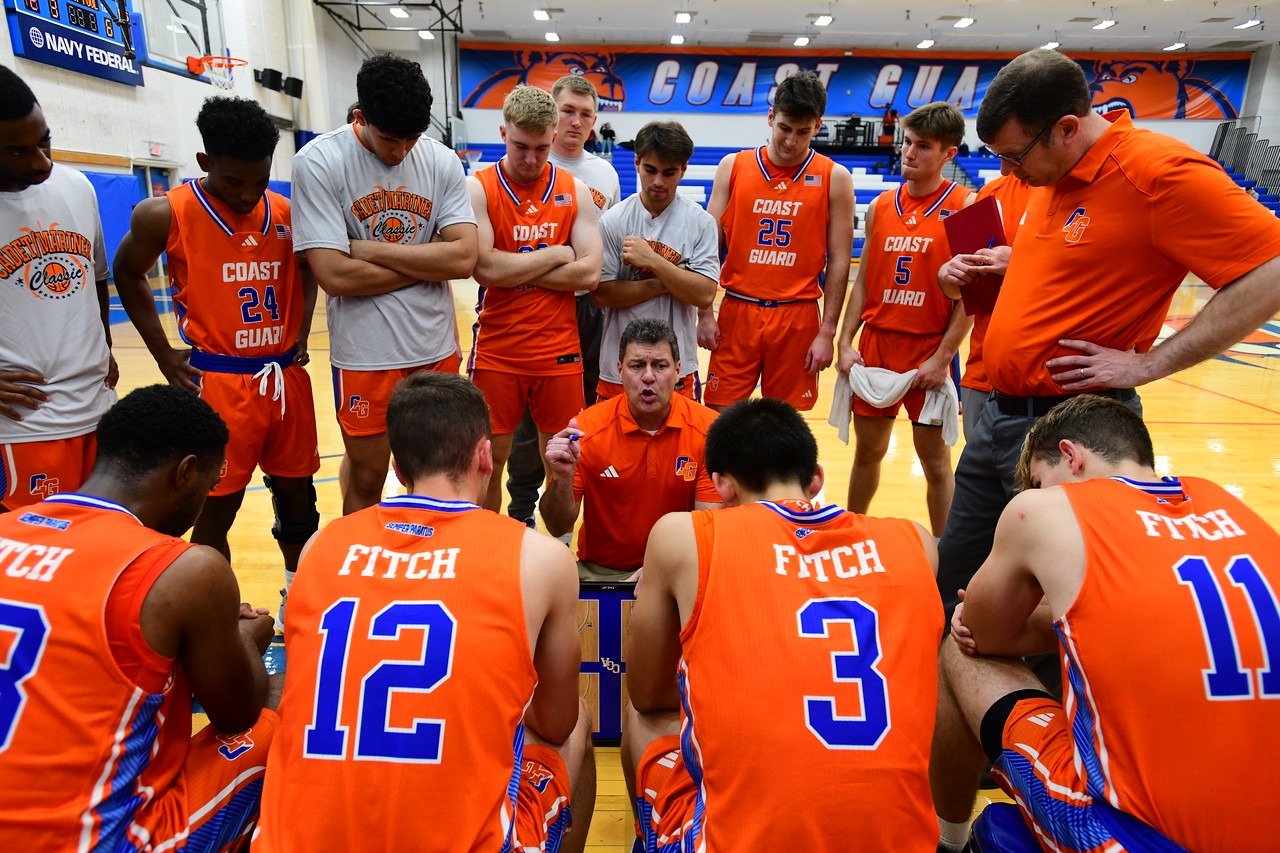 Men fall back to .500 in conferene play - United States Coast Guard Academy