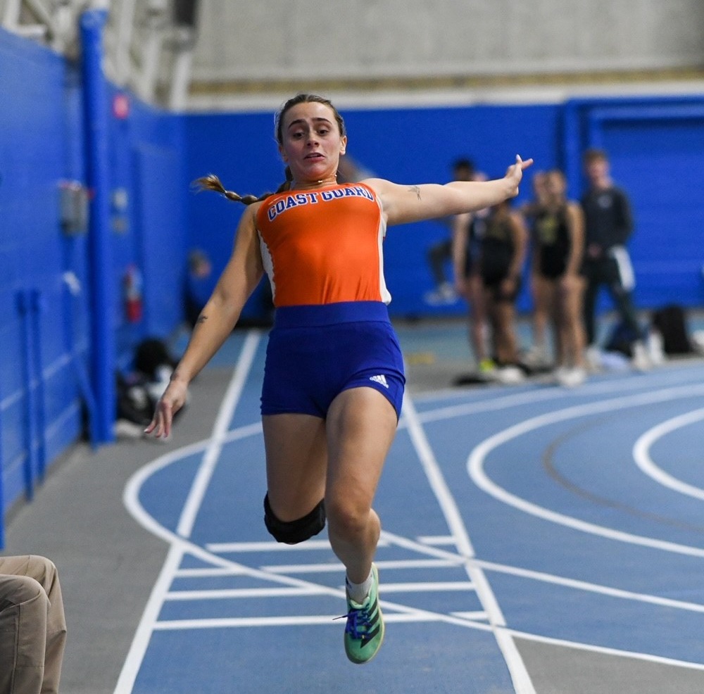Numerous Bears set personal bests at Gordon Kelly Invitational - United ...